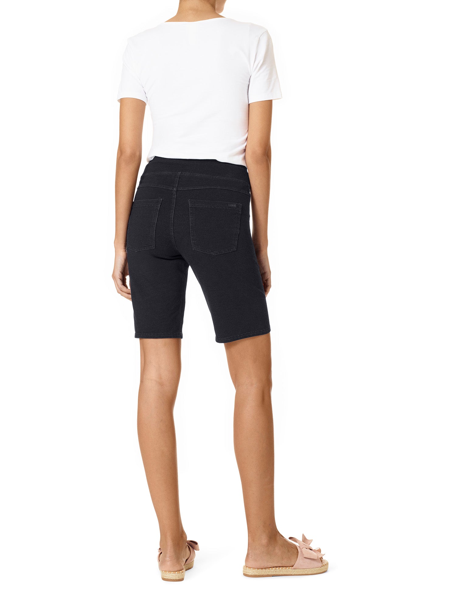 HUE Game Changing Bermuda Short – HUE Canada